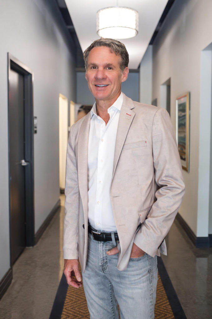 Dr. Lee Corbett - Board Certified Plastic Surgeon in Louisville, Kentucky